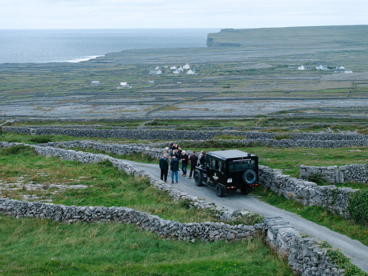 How to get around Inis Mór (Inishmore)